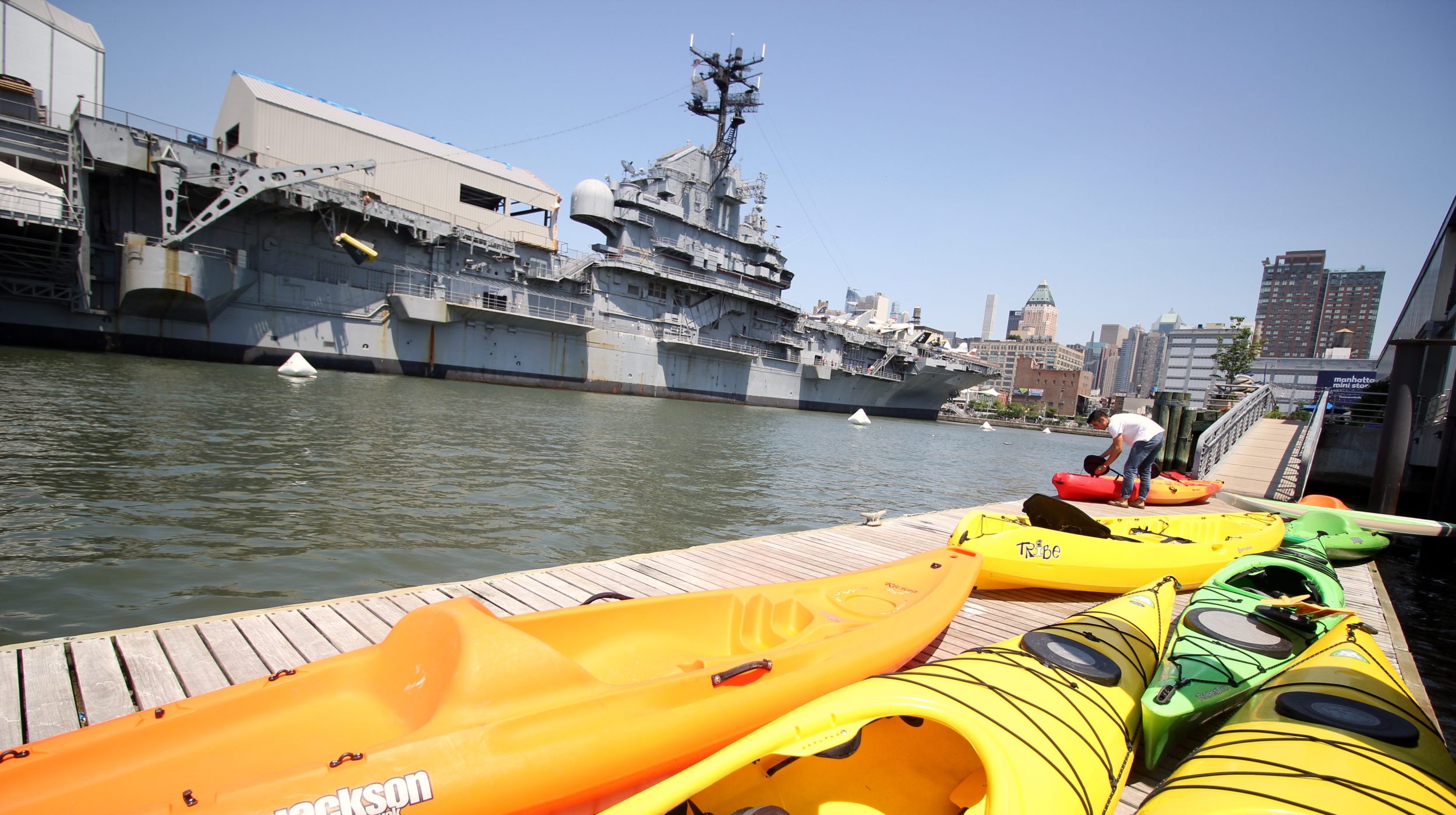 Using The Public Launch at Pier 84 | Manhattan Kayak Co